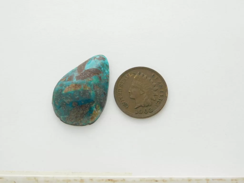 BISBEE Turquoise Natural 22.5 carats - Tucson Turquoise